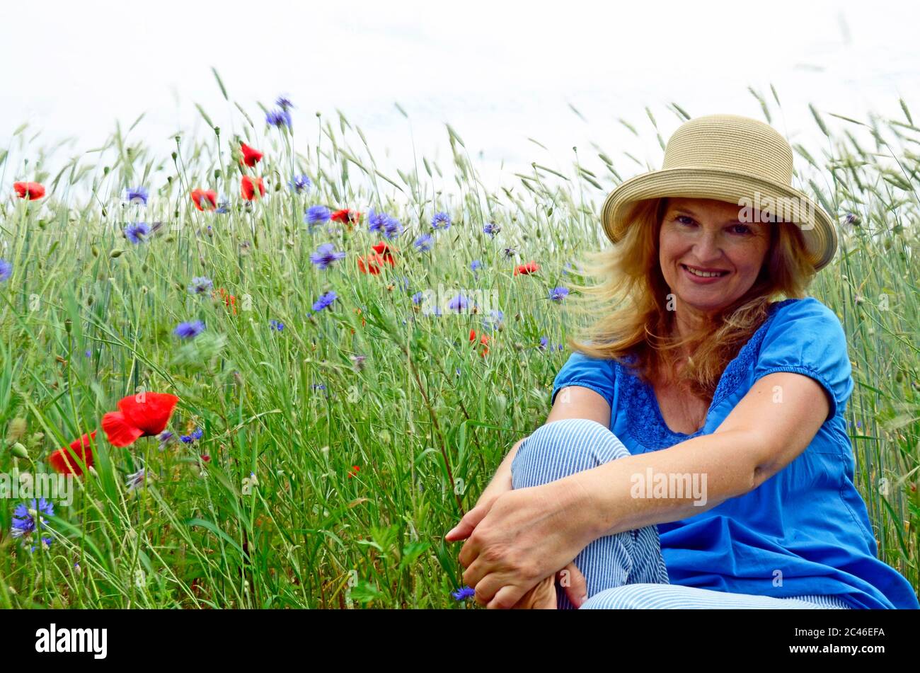 Middle aged active woman hi-res stock photography and images - Alamy