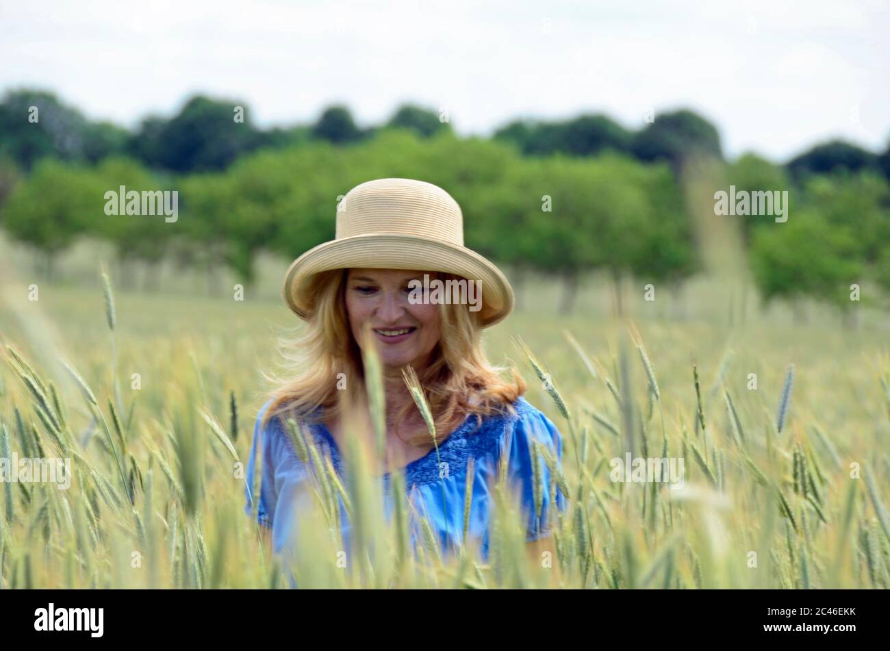 Happy middle aged beautiful woman hi-res stock photography and images - Alamy
