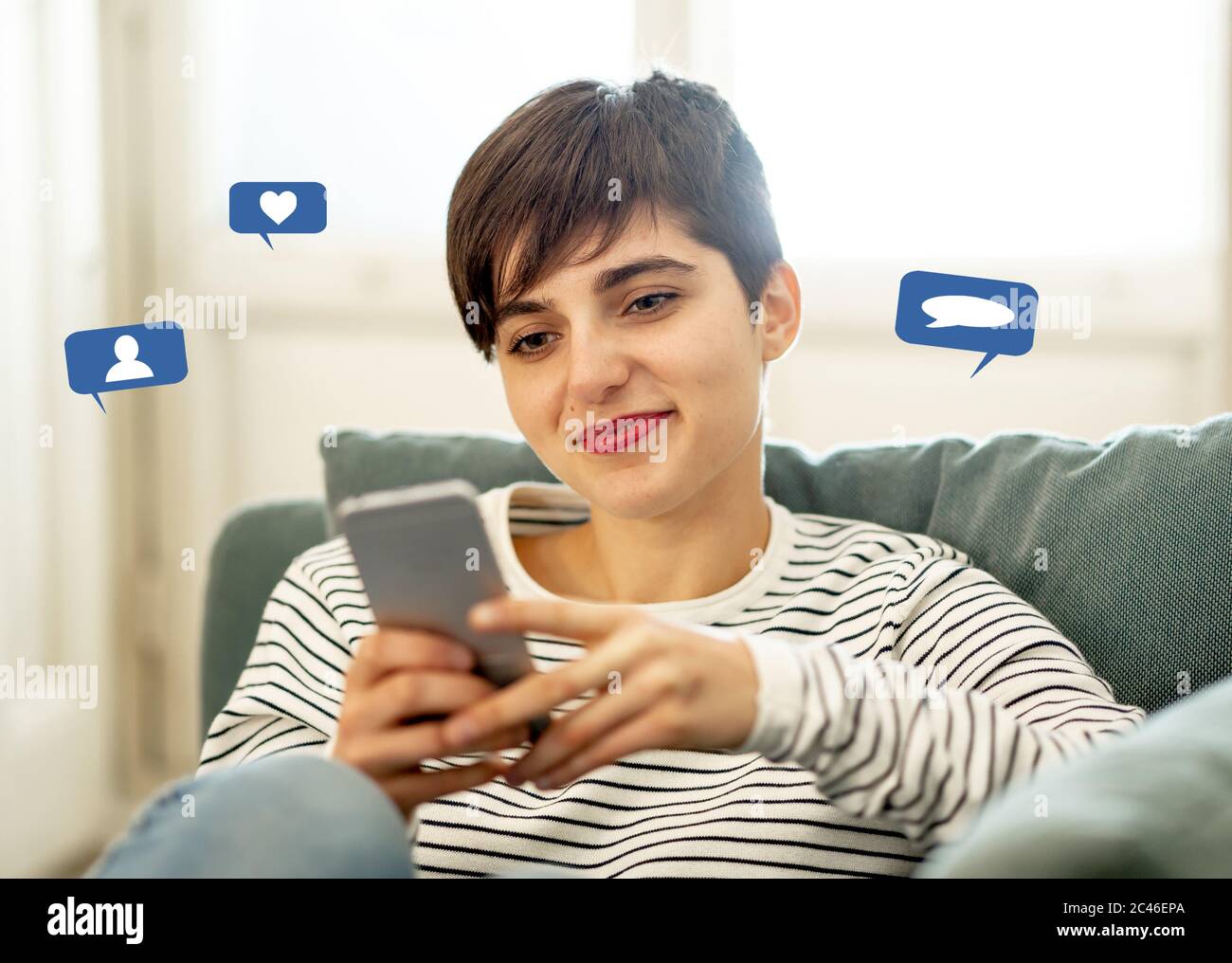 Social media notification icon hi-res stock photography and images - Alamy