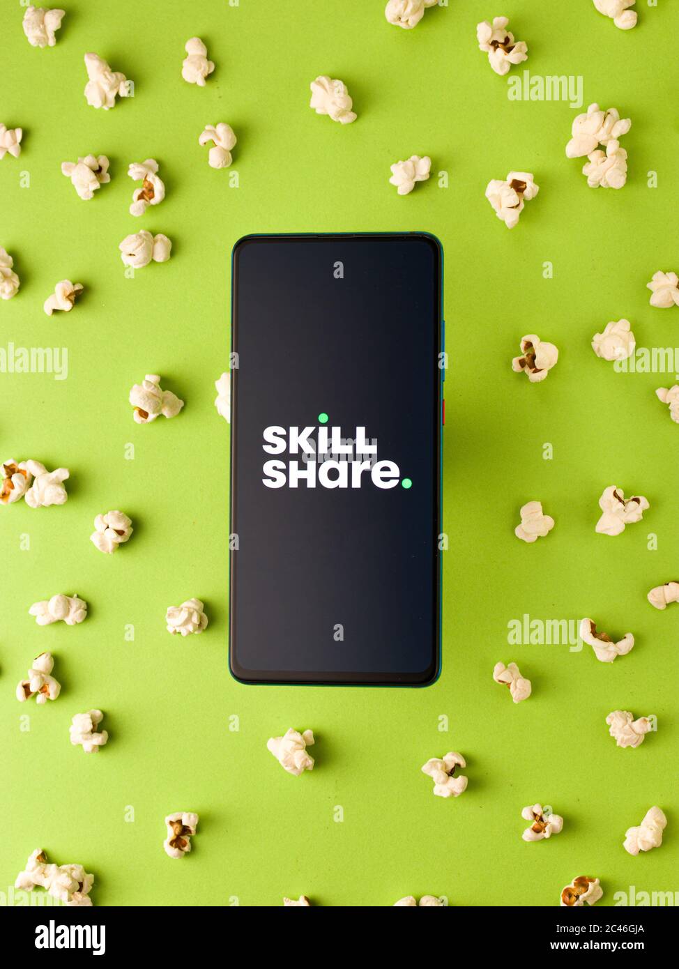 Skillshare mobile app logo - a online learning app photographed for ...