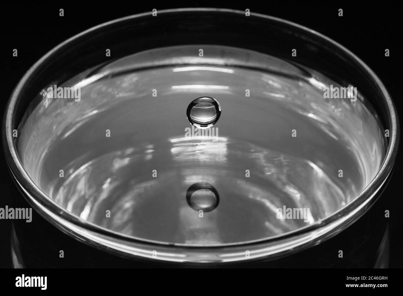 Crystal water splash Black and White Stock Photos & Images - Alamy