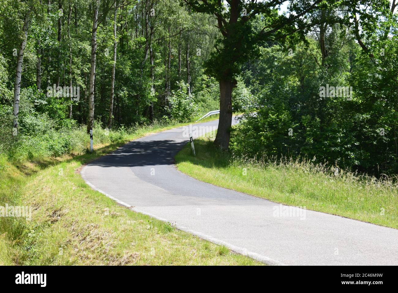 Shadow road backroad hi-res stock photography and images - Alamy