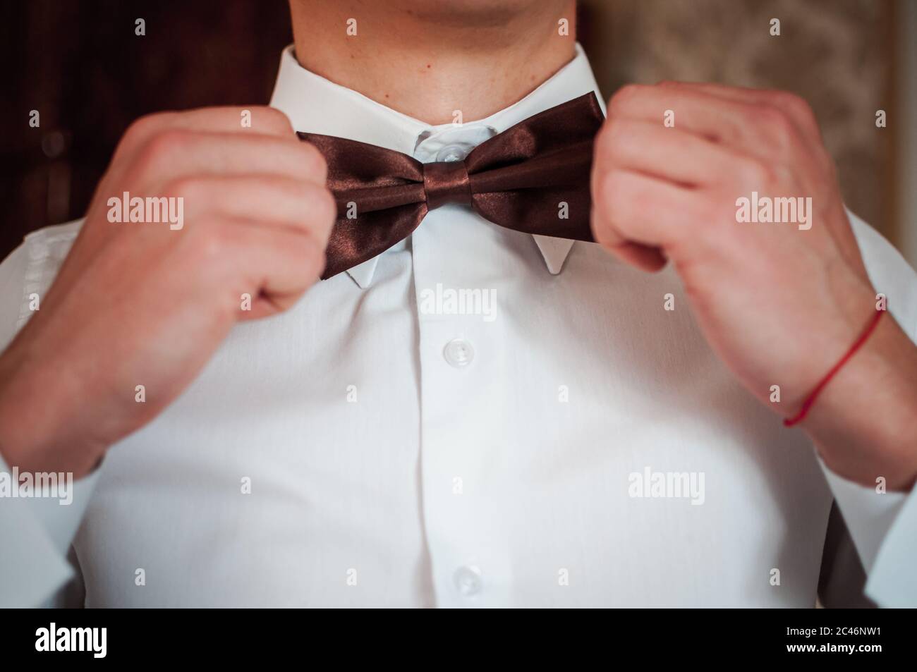 Grooms wear hi-res stock photography and images - Alamy