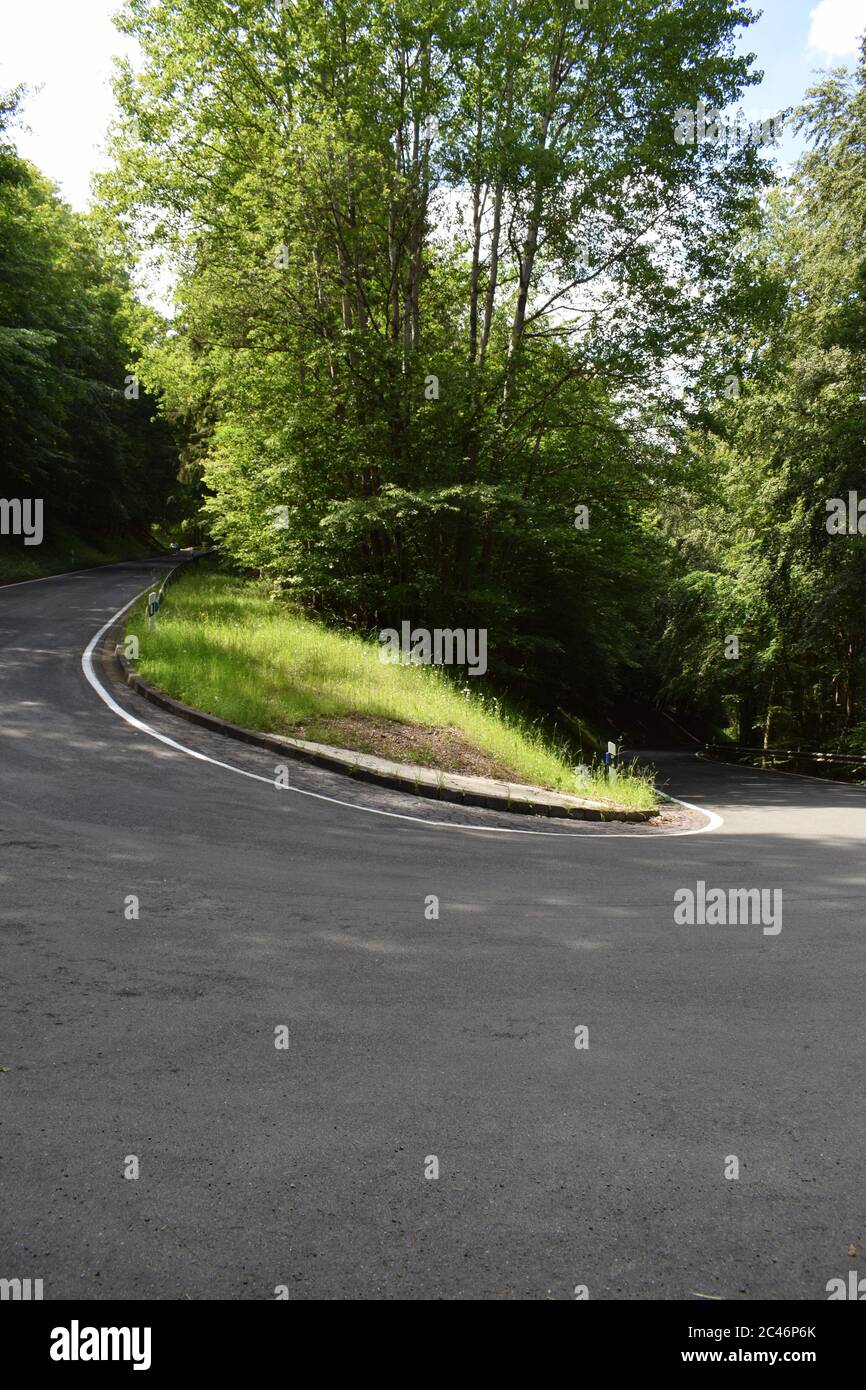 Finding a way to the village hi-res stock photography and images - Alamy