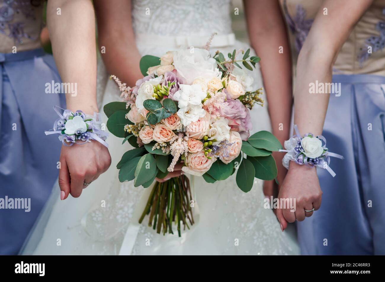Flowers in girls hands hi-res stock photography and images - Alamy