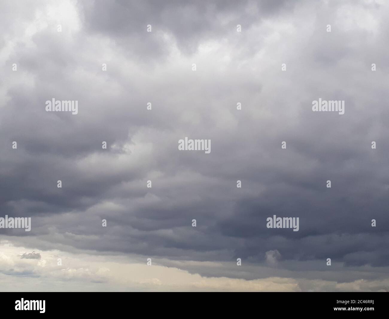 Low gray northern sky with melting clouds. Clouds, atmosphere, bad ...