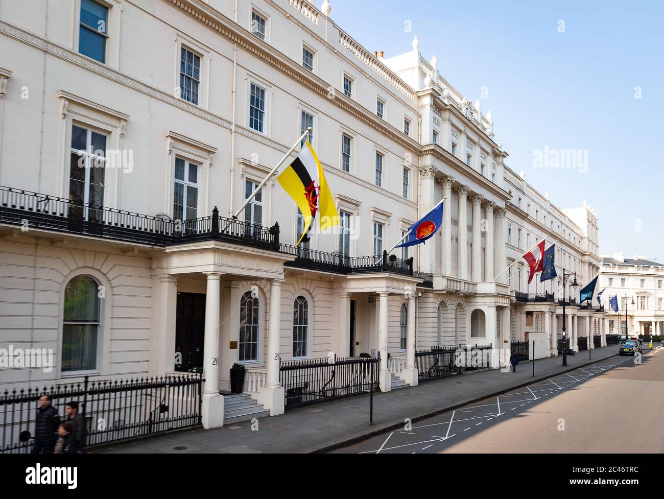 Beautiful view of Belgrave Square Garden in Belgravia, UK Stock Photo ...