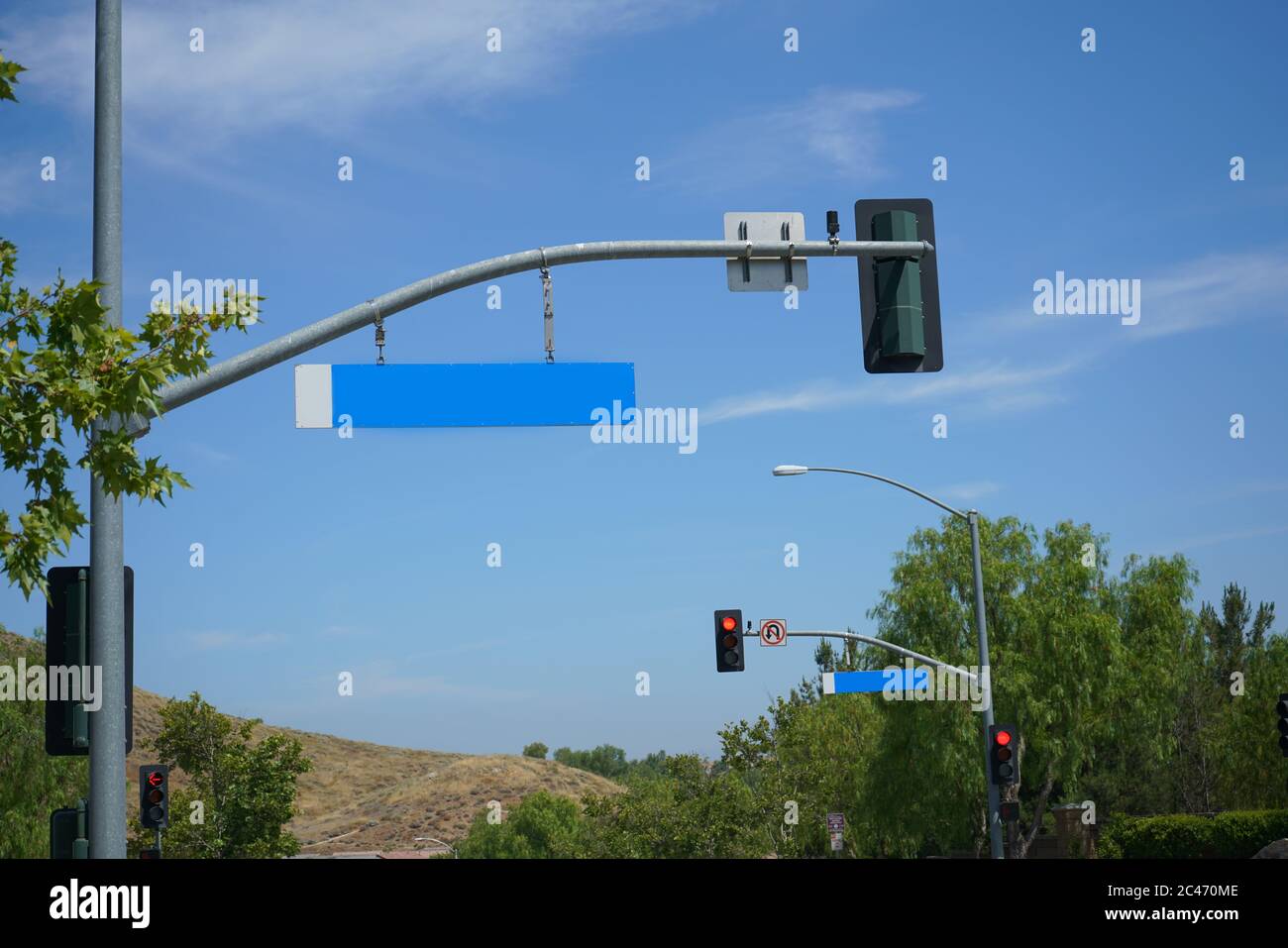 Street name signs hi-res stock photography and images - Alamy
