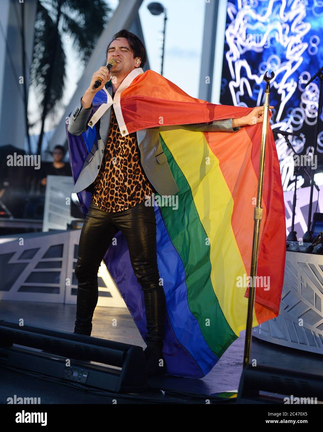 MIAMI FL - JUNE 14: Brendon Urie of Panic At The Disco performs at ...