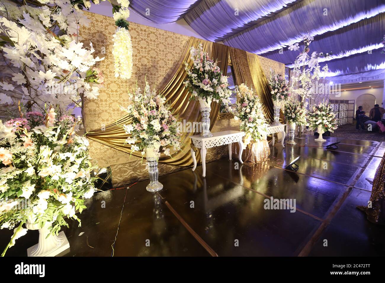 Wedding and Event decoration with flowers setup Stock Photo - Alamy