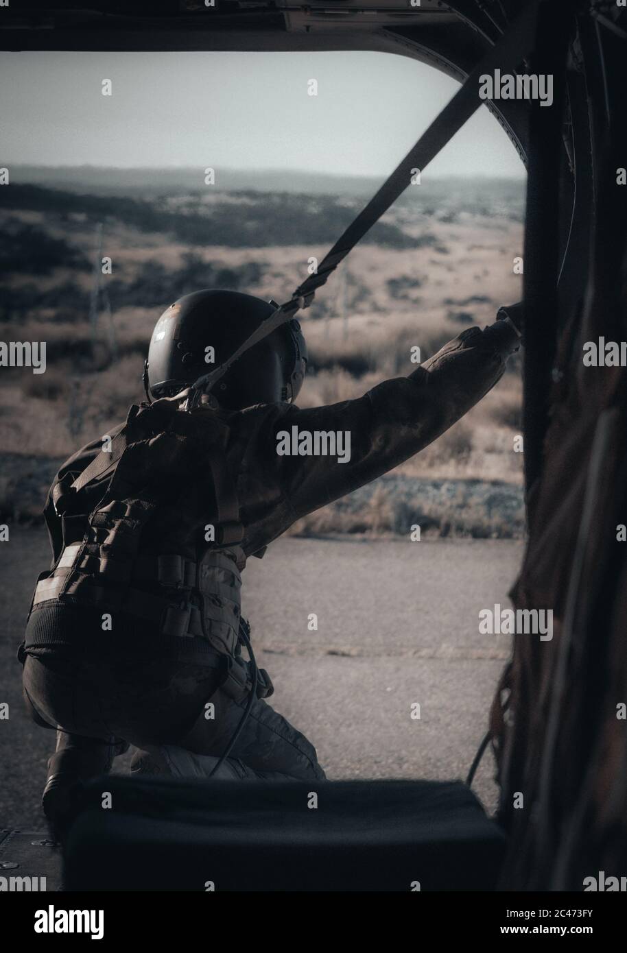 Army soldier jumping from helicopter hi-res stock photography and ...
