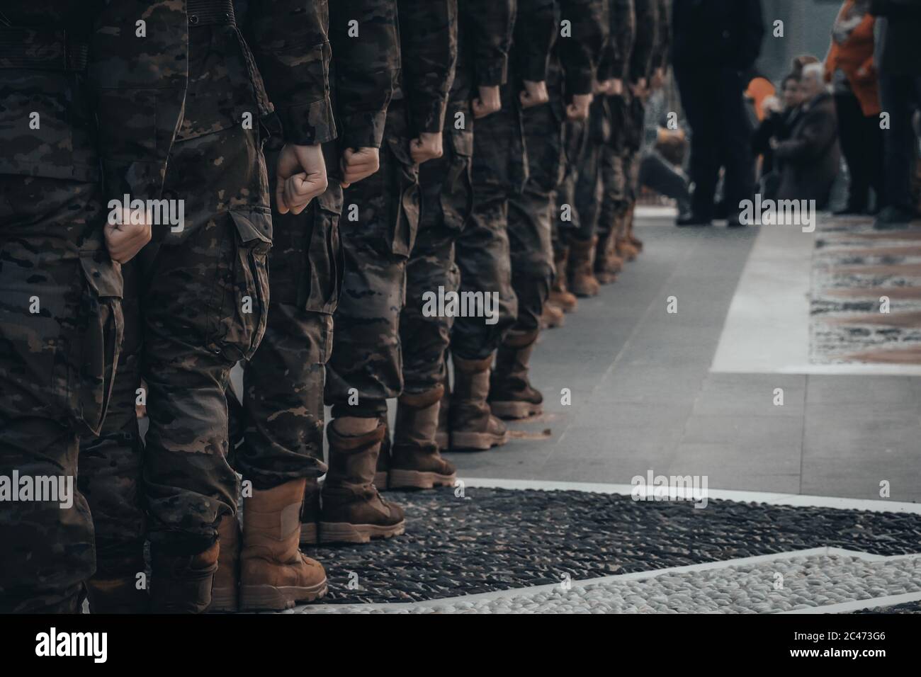 Us army soldiers row hi-res stock photography and images - Alamy