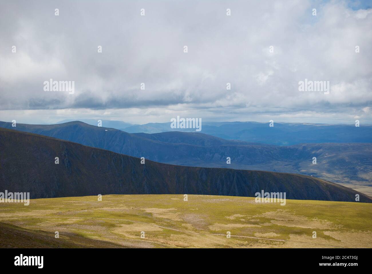 Layered hills hi-res stock photography and images - Alamy