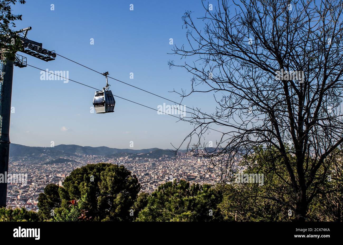 Low angle shot of cableway in Table Mountain National Park in Cape Town ...