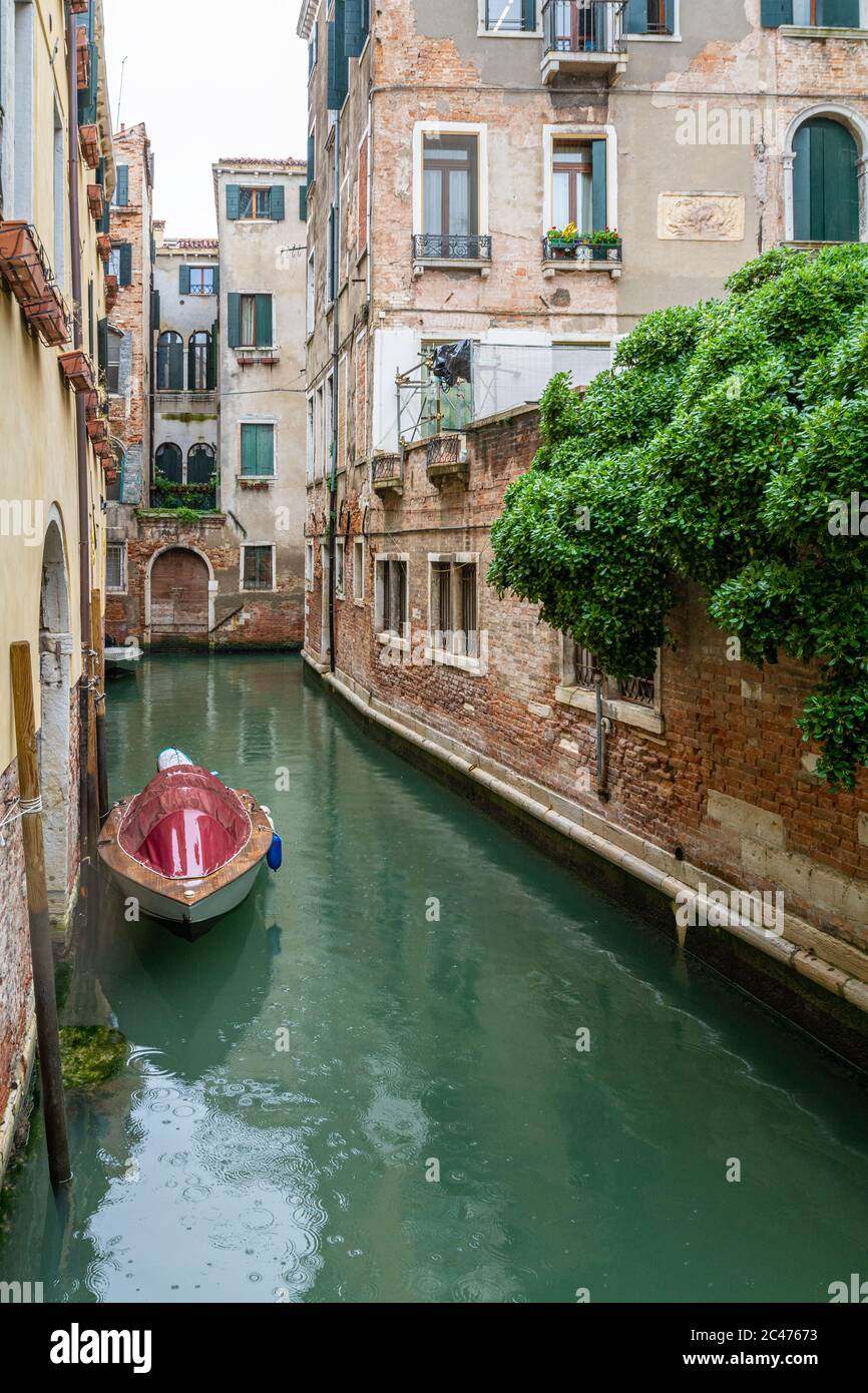 Backwaters venezia hi-res stock photography and images - Alamy