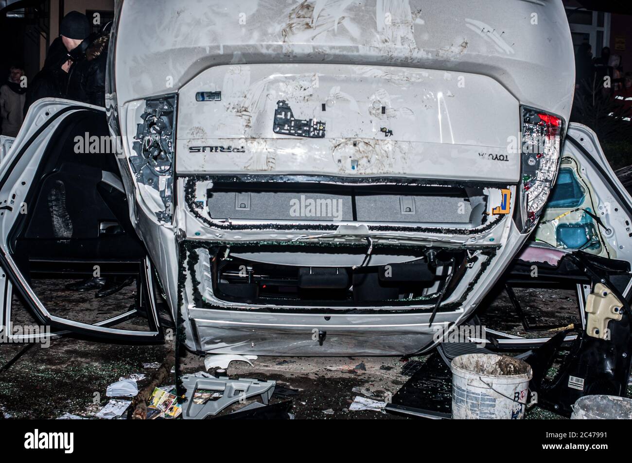 Inverted car hi-res stock photography and images - Alamy