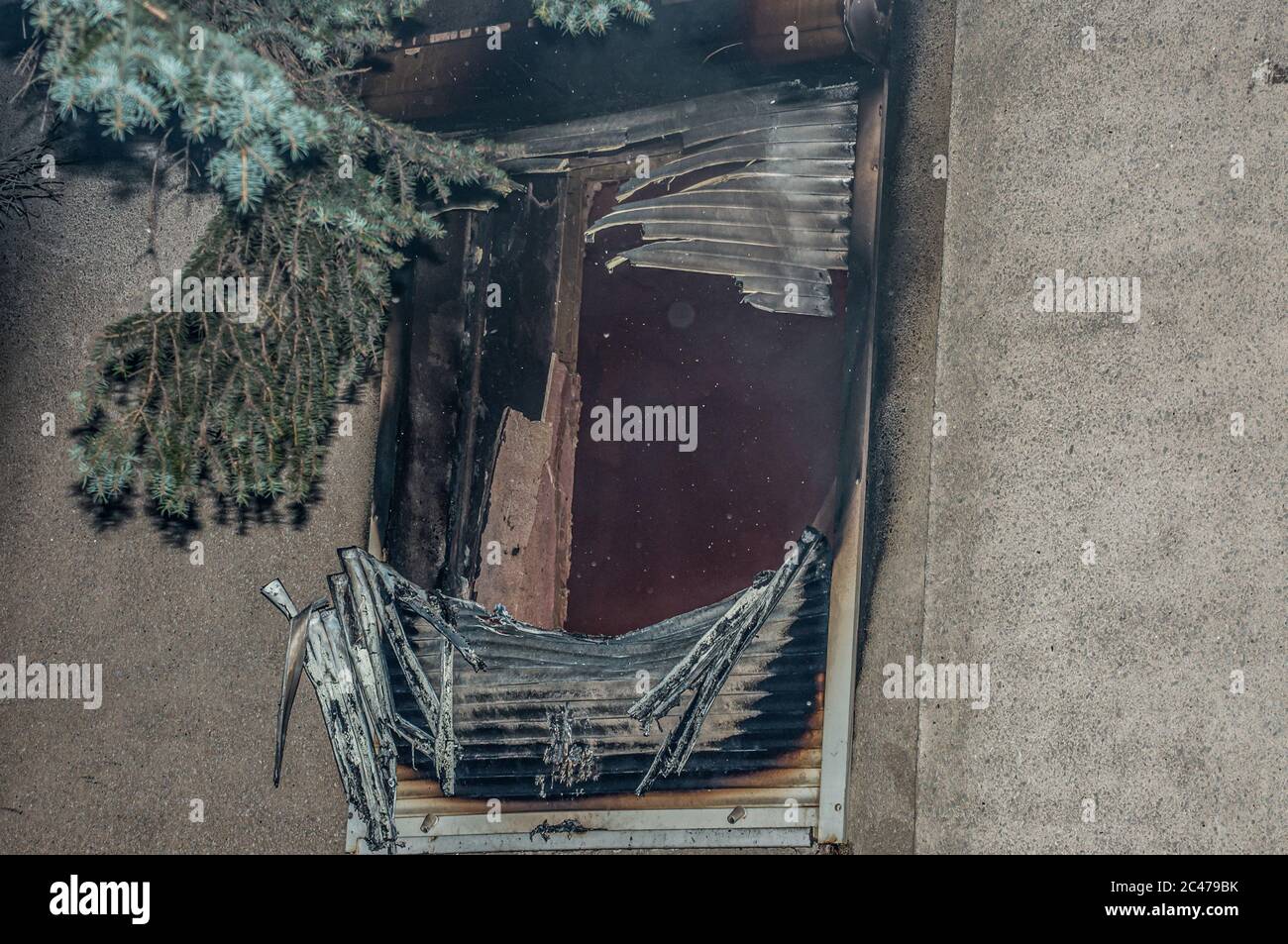 freshly burned window in the building Stock Photo - Alamy