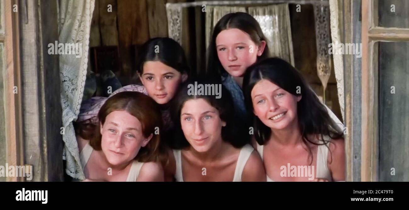 USA. Candy Bonstein, Elaine Edwards, Rosalind Harris, Michele Marsh ...