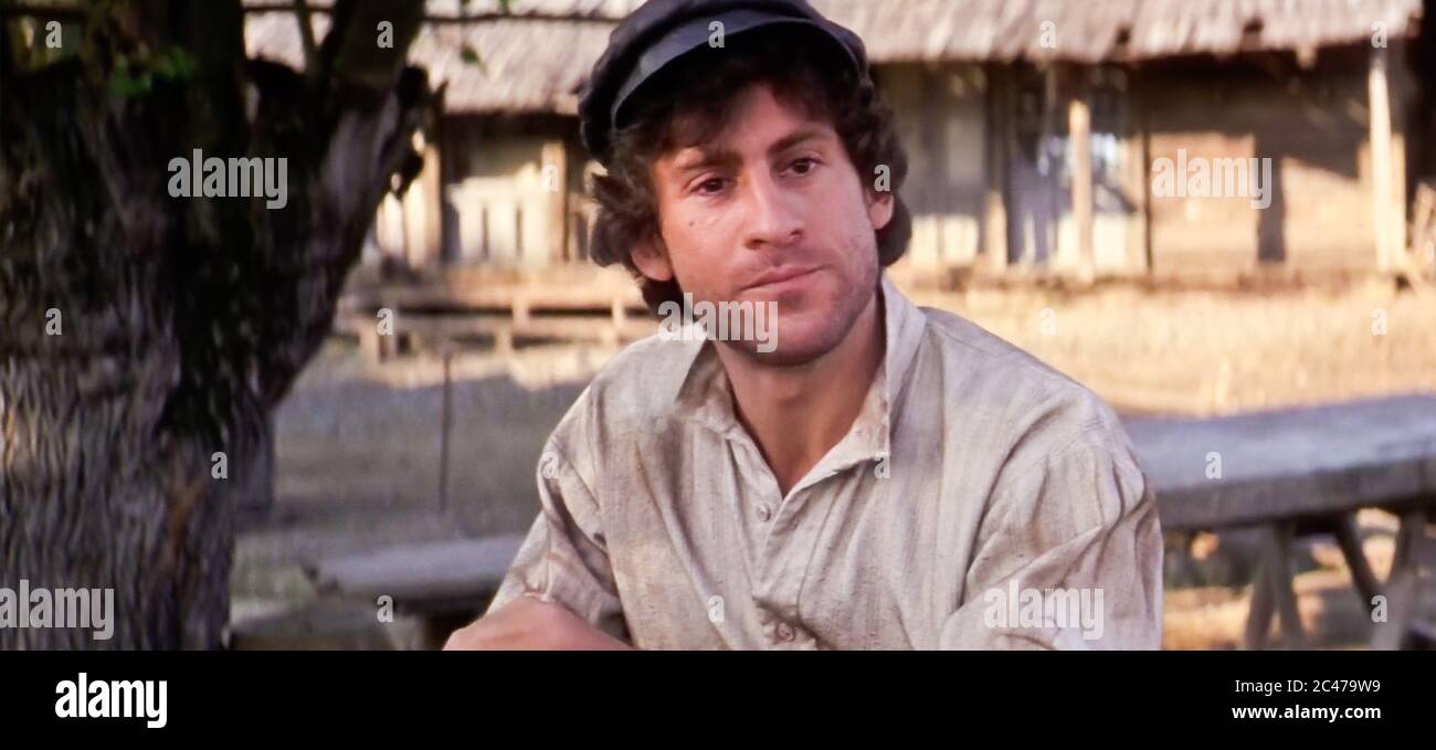 USA. Paul Michael Glaser in a scene from ©United Artists film : Fiddler ...