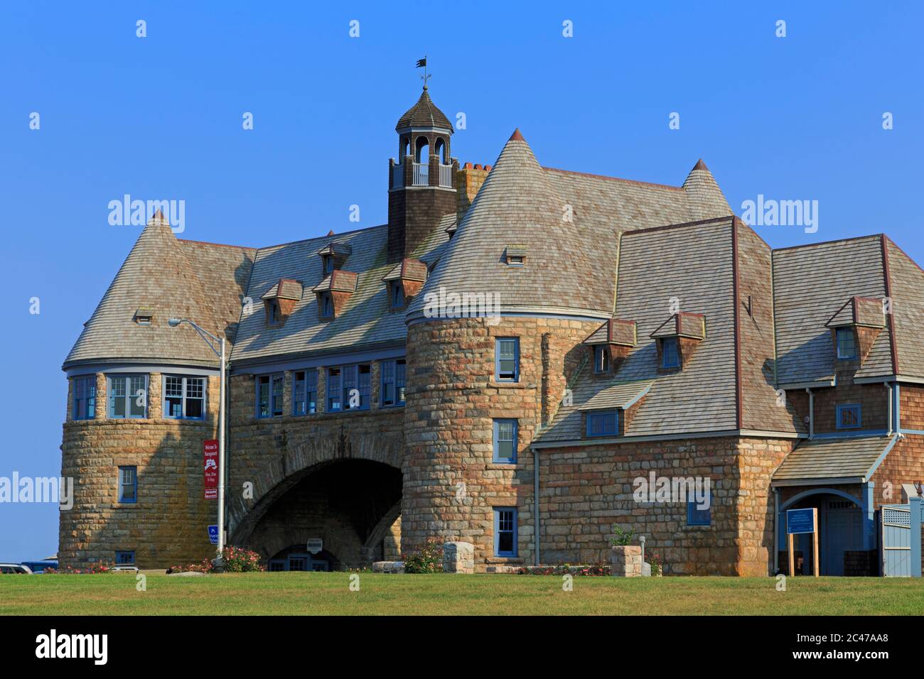 Narragansett hi-res stock photography and images - Alamy