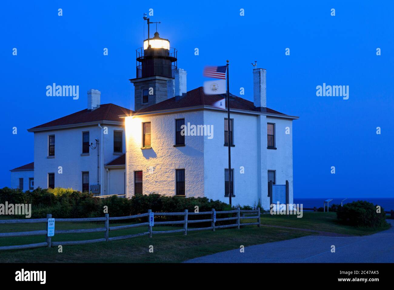 Beavertail Lighthouse, Jamestown, Conanicut Island, Rhode Island, USA ...