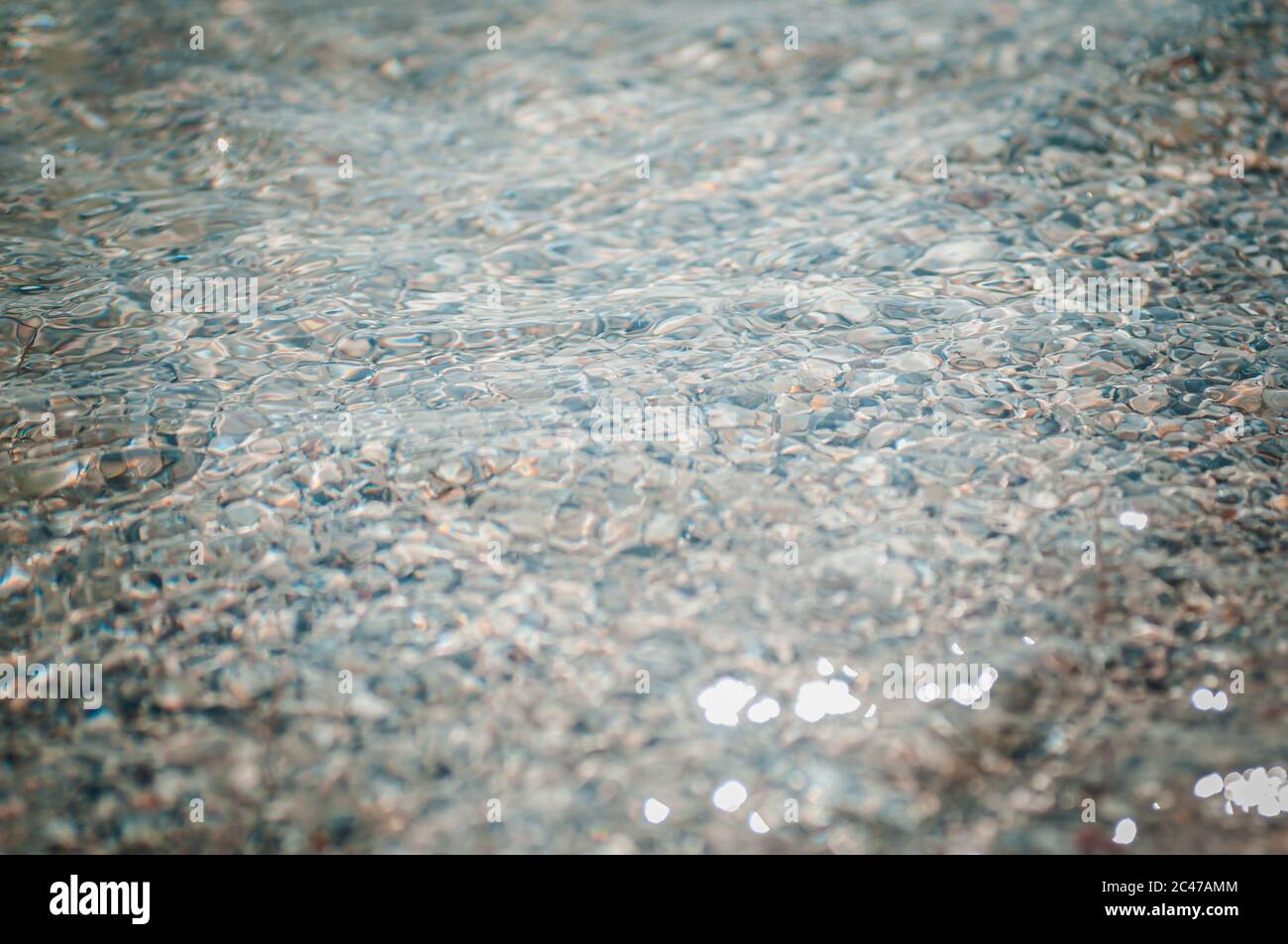 Sand rock pebble lake bottom hi-res stock photography and images - Alamy