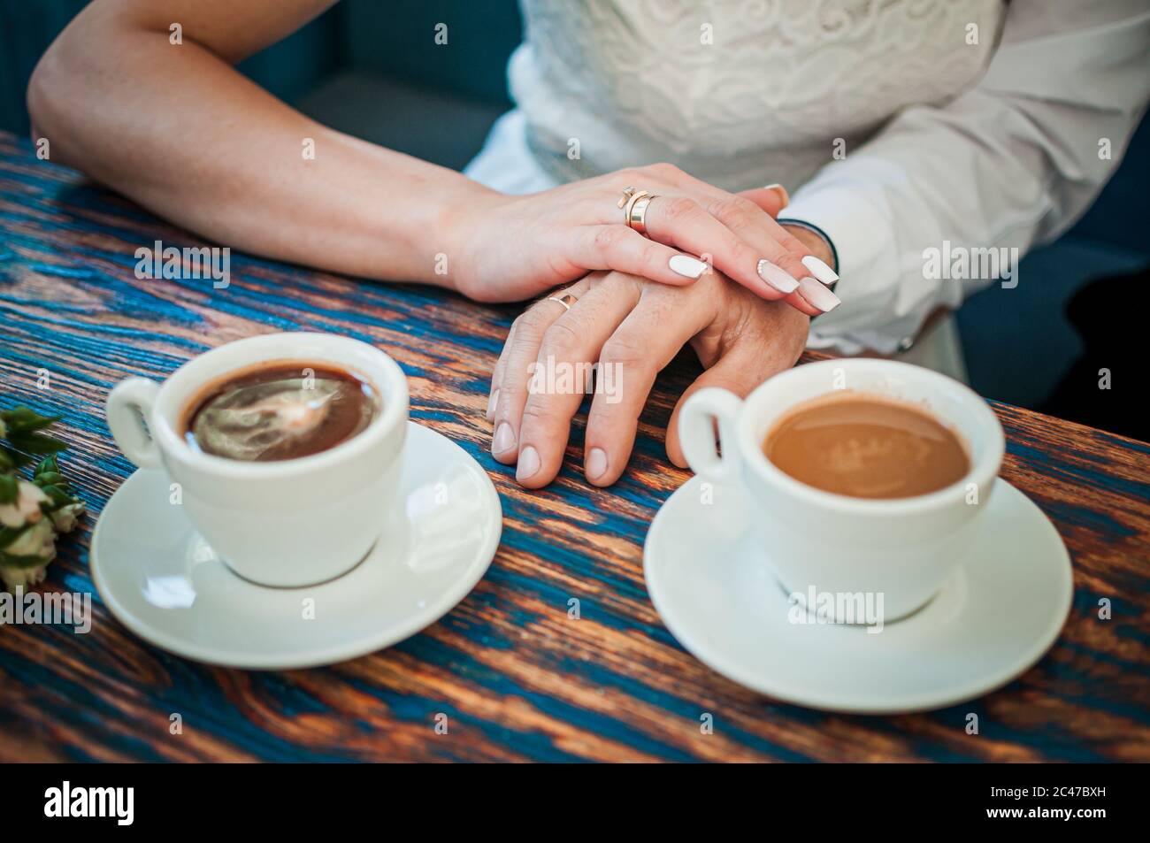 Foam hand two fingers hi-res stock photography and images - Alamy
