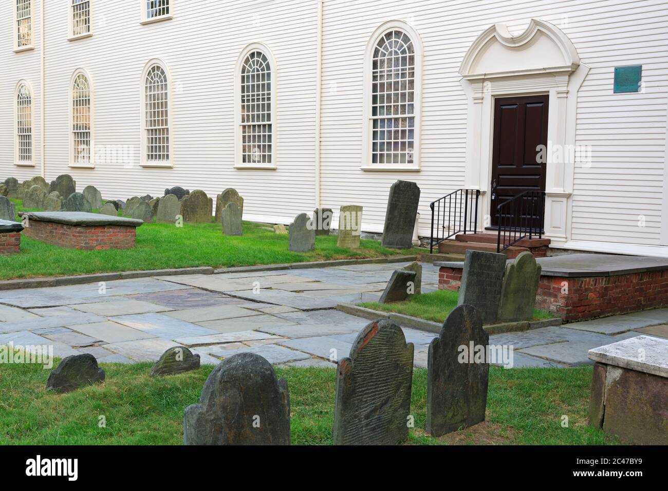 Trinity Church, Queen Ann Square, Newport, Rhode Island, USA Stock ...