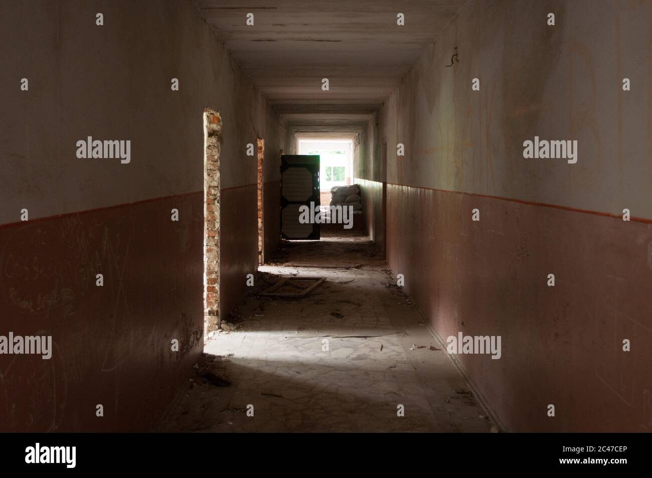 Abandoned rooms in the corridor of the abandoned office building Stock ...