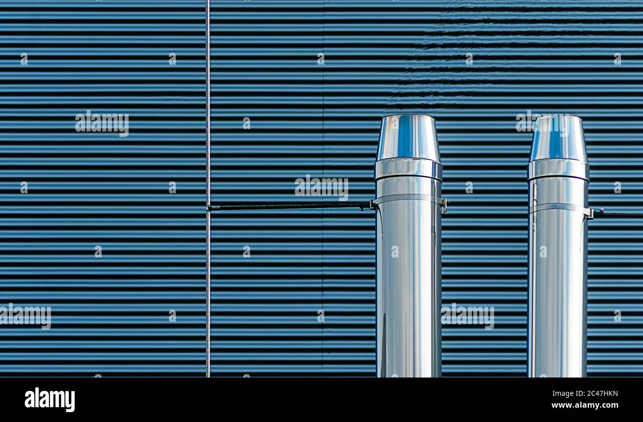 Schornstein vor Fassade Stock Photo - Alamy