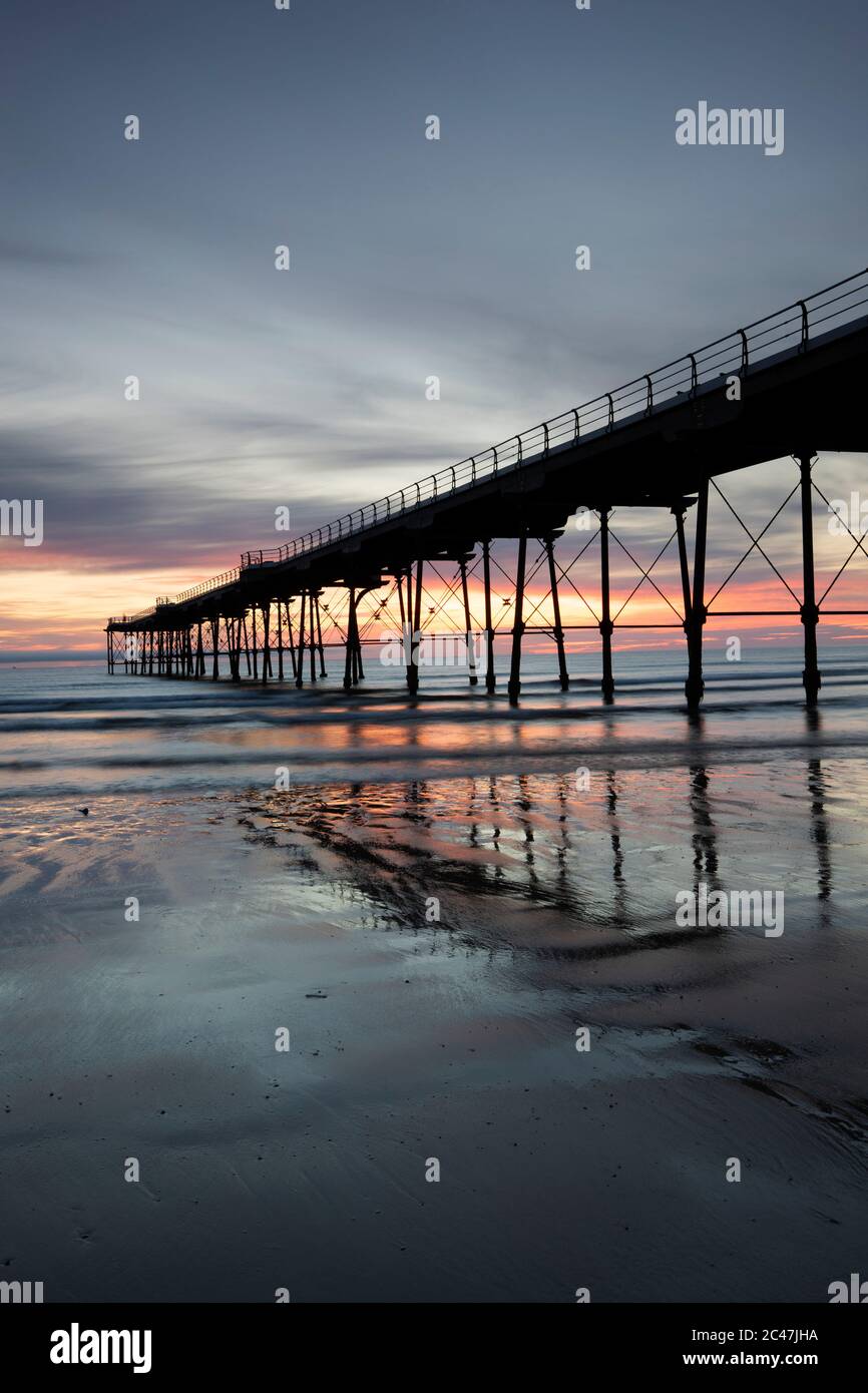 Saltburn Pier North Yorkshire at Summer Sunrise Stock Photo - Alamy