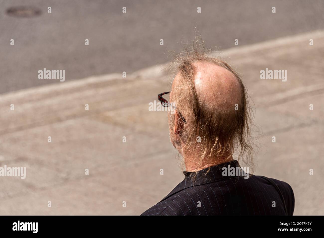 Bald man back of head hi-res stock photography and images - Alamy