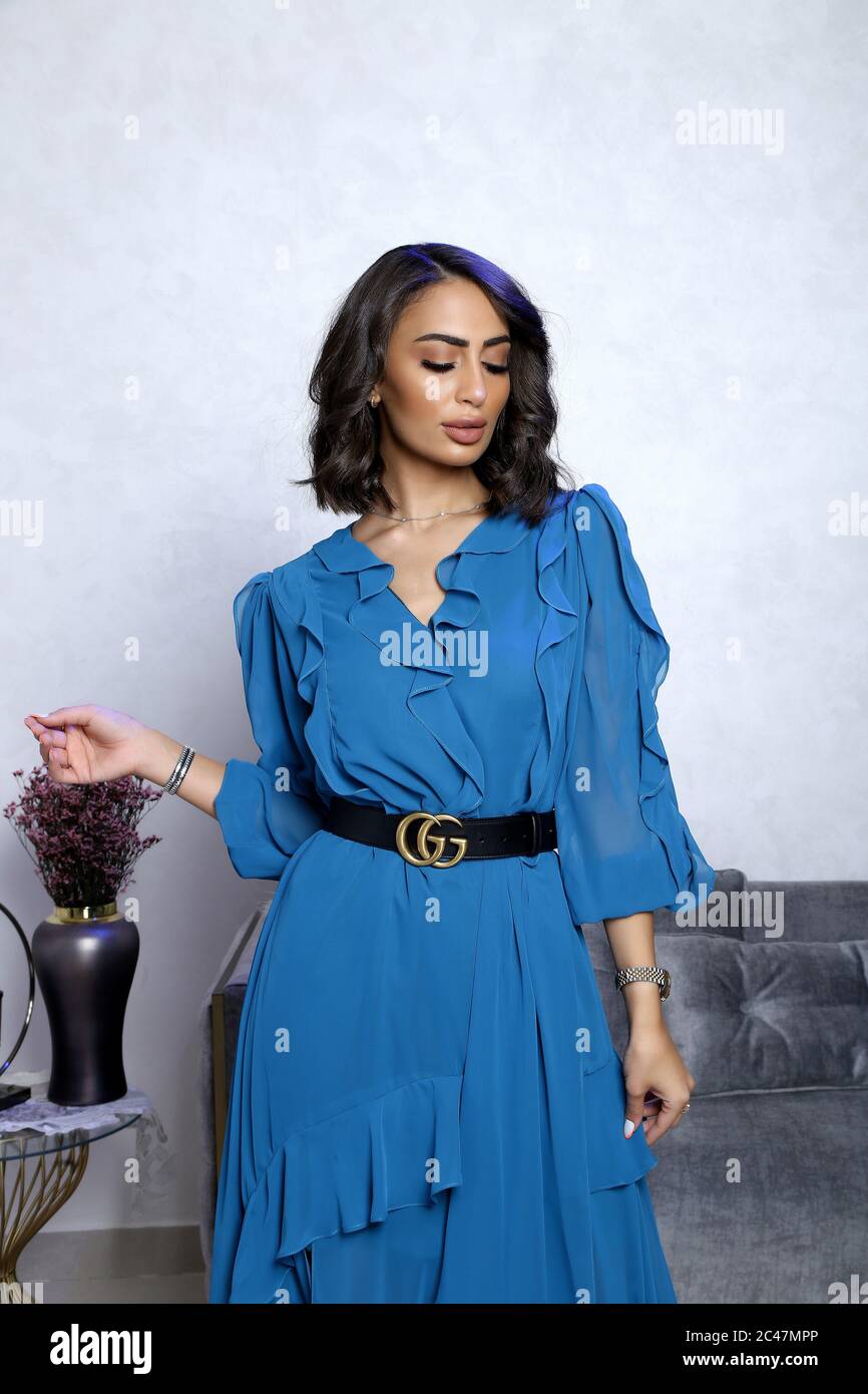 Arab Female Model in Arab Traditional Dress Stock Photo - Alamy
