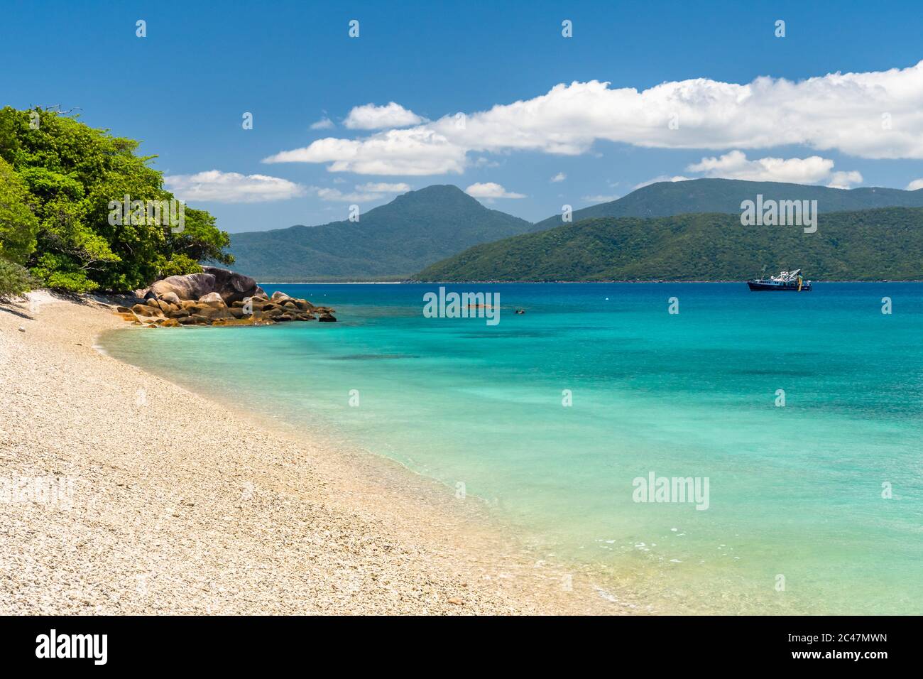 Fitzroy island resort hi-res stock photography and images - Alamy