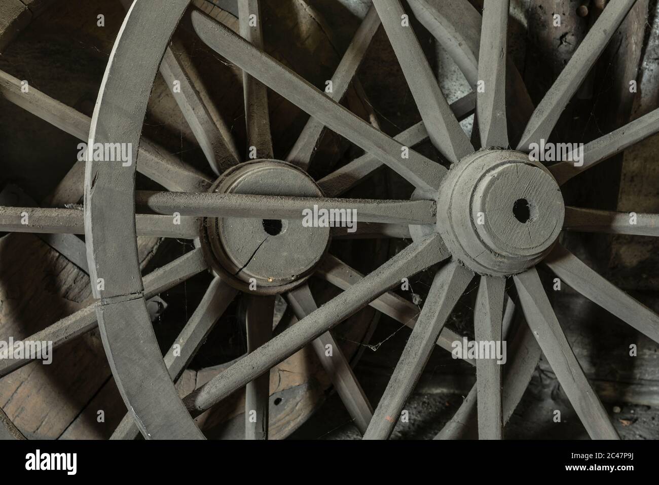 old wagon wheel in a barn Stock Photo - Alamy