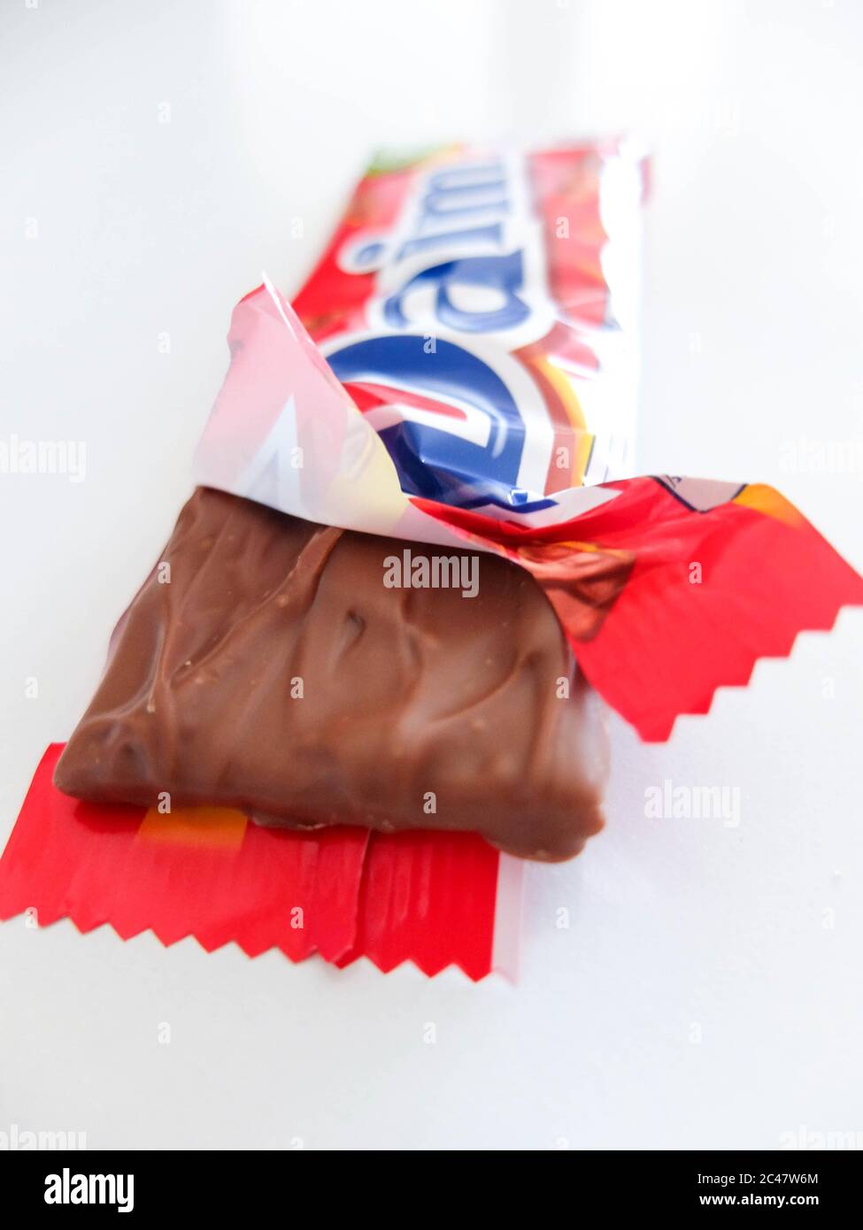 Daim bar hi-res stock photography and images - Alamy