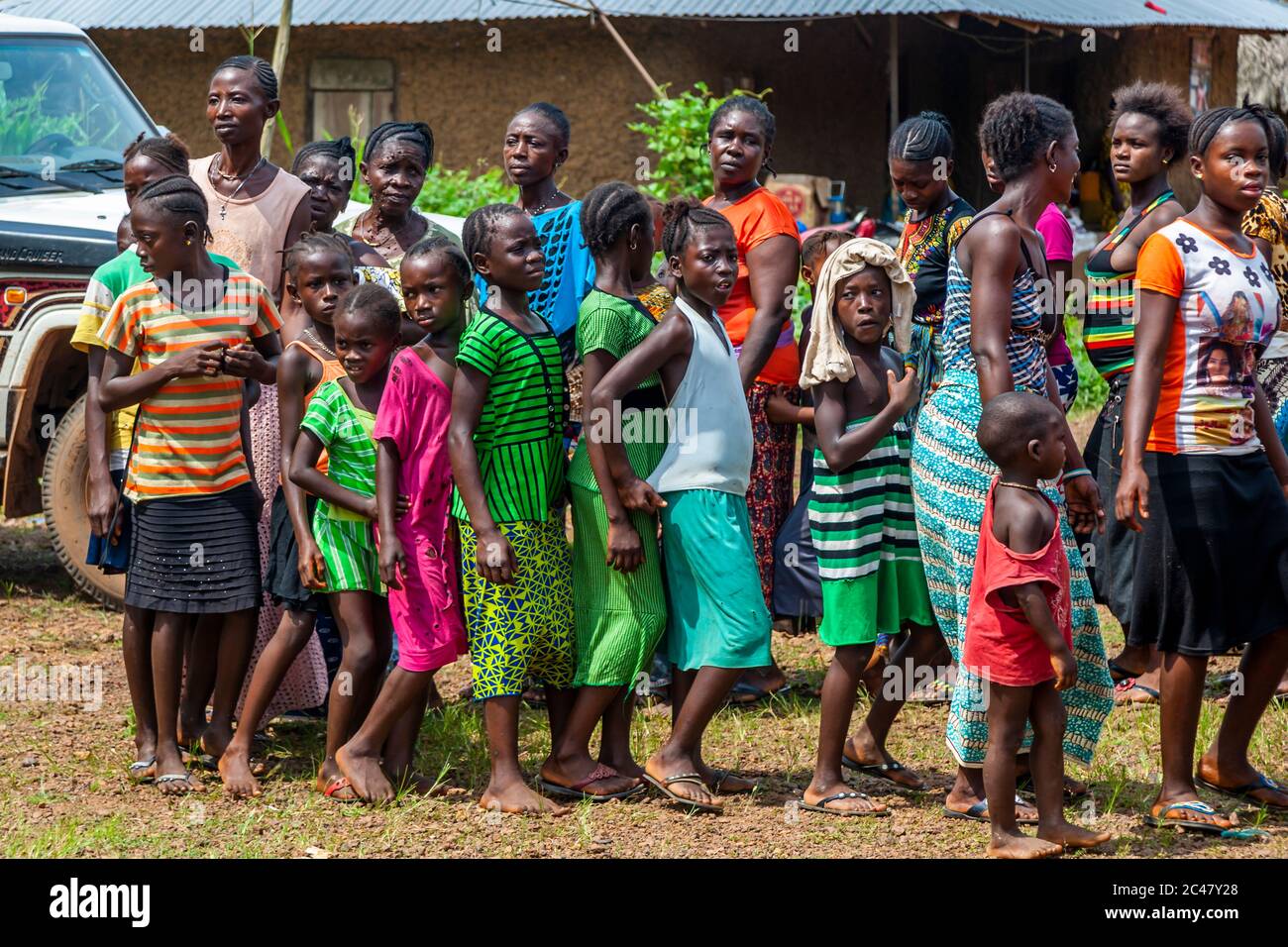 Mende tribe hi-res stock photography and images - Alamy