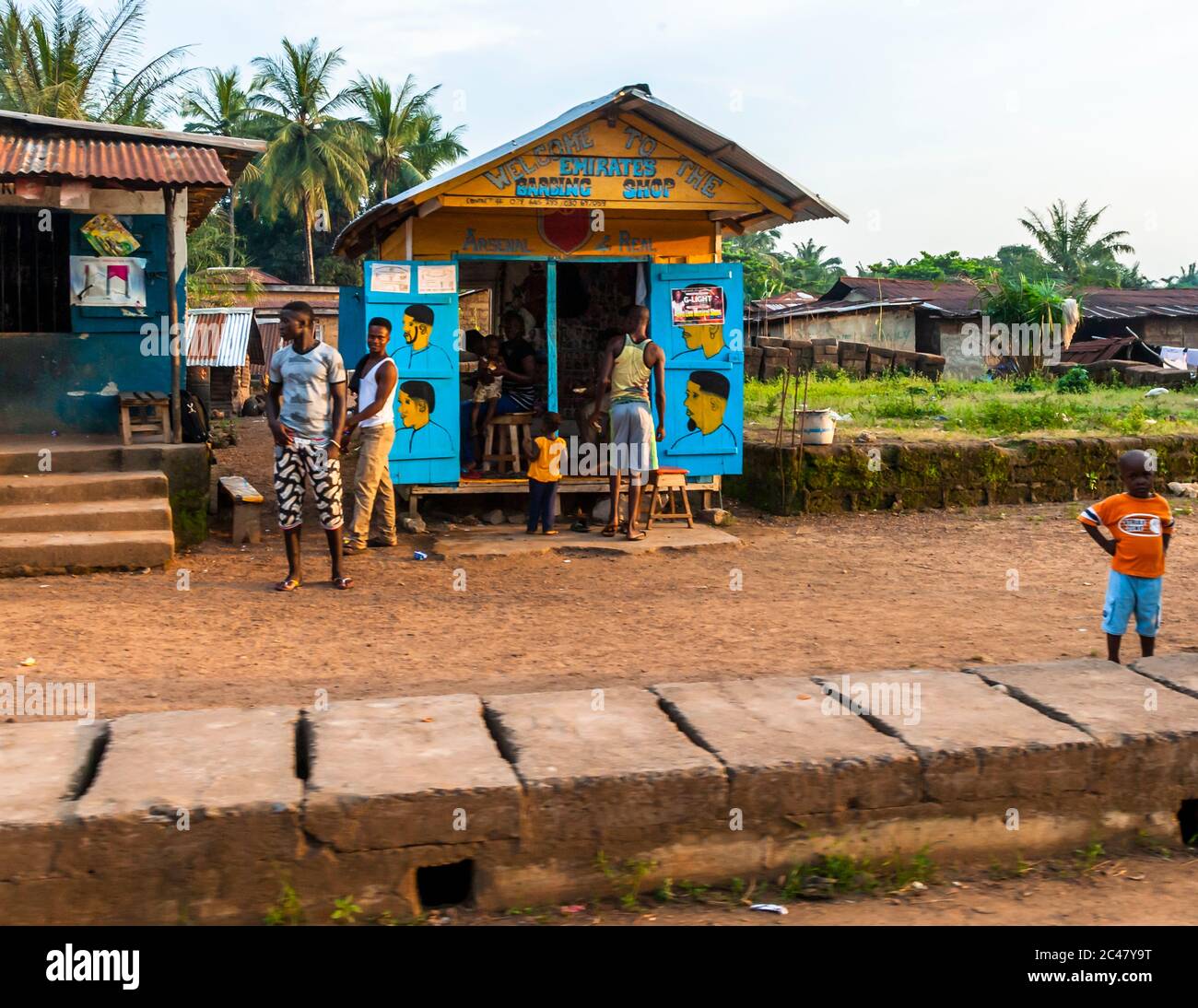 Barbing hi-res stock photography and images - Alamy