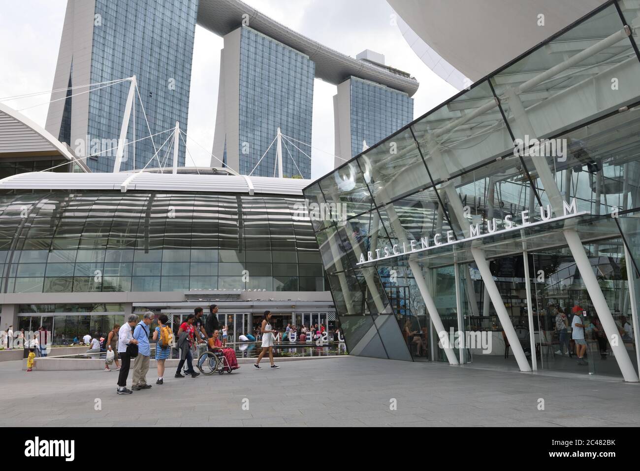 The entrance and exterior of the Artscience Museum building in ...