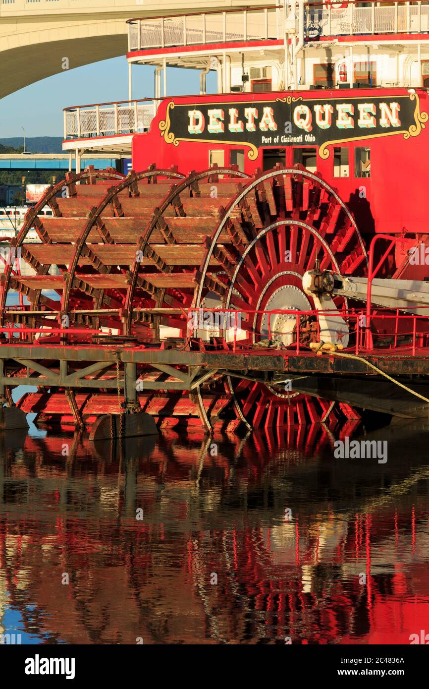 Delta queen hi-res stock photography and images - Alamy
