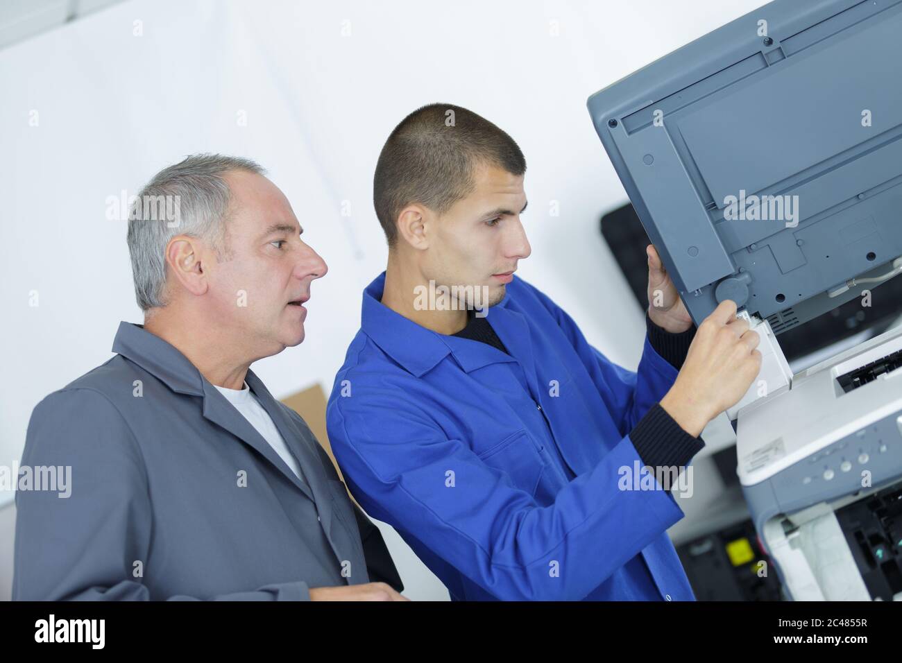 Assembler installation hi-res stock photography and images - Alamy