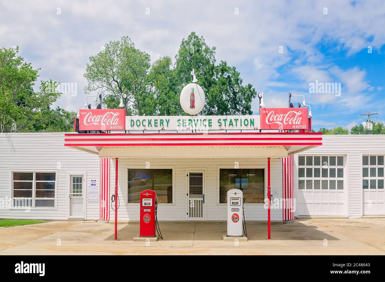 The Dockery Service Station stands on the grounds of Dockery Farms, Aug ...
