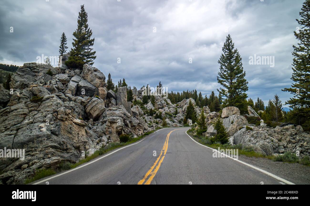 Yellowstone Road High Resolution Stock Photography and Images - Alamy