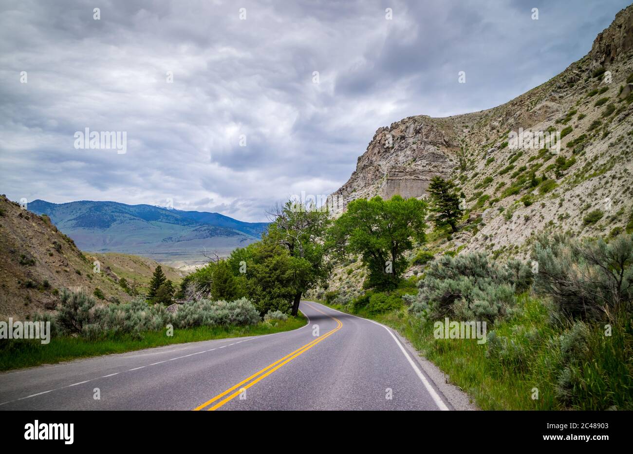 Yellowstone Road High Resolution Stock Photography and Images - Alamy