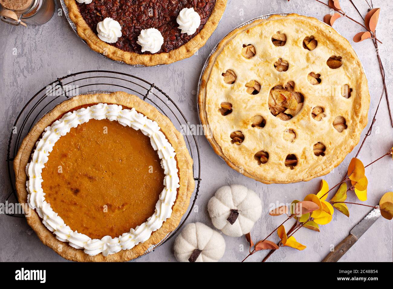 Pies racks hi-res stock photography and images - Alamy