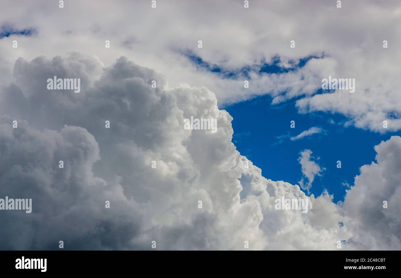 Cumulonimbus Cloud of a Thunderstorm Stock Photo - Alamy