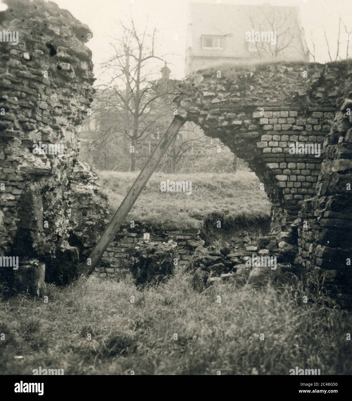 Events: WW2 - WWII Nazi Wehrmacht soldiers occupy Belgium - Dinant ...