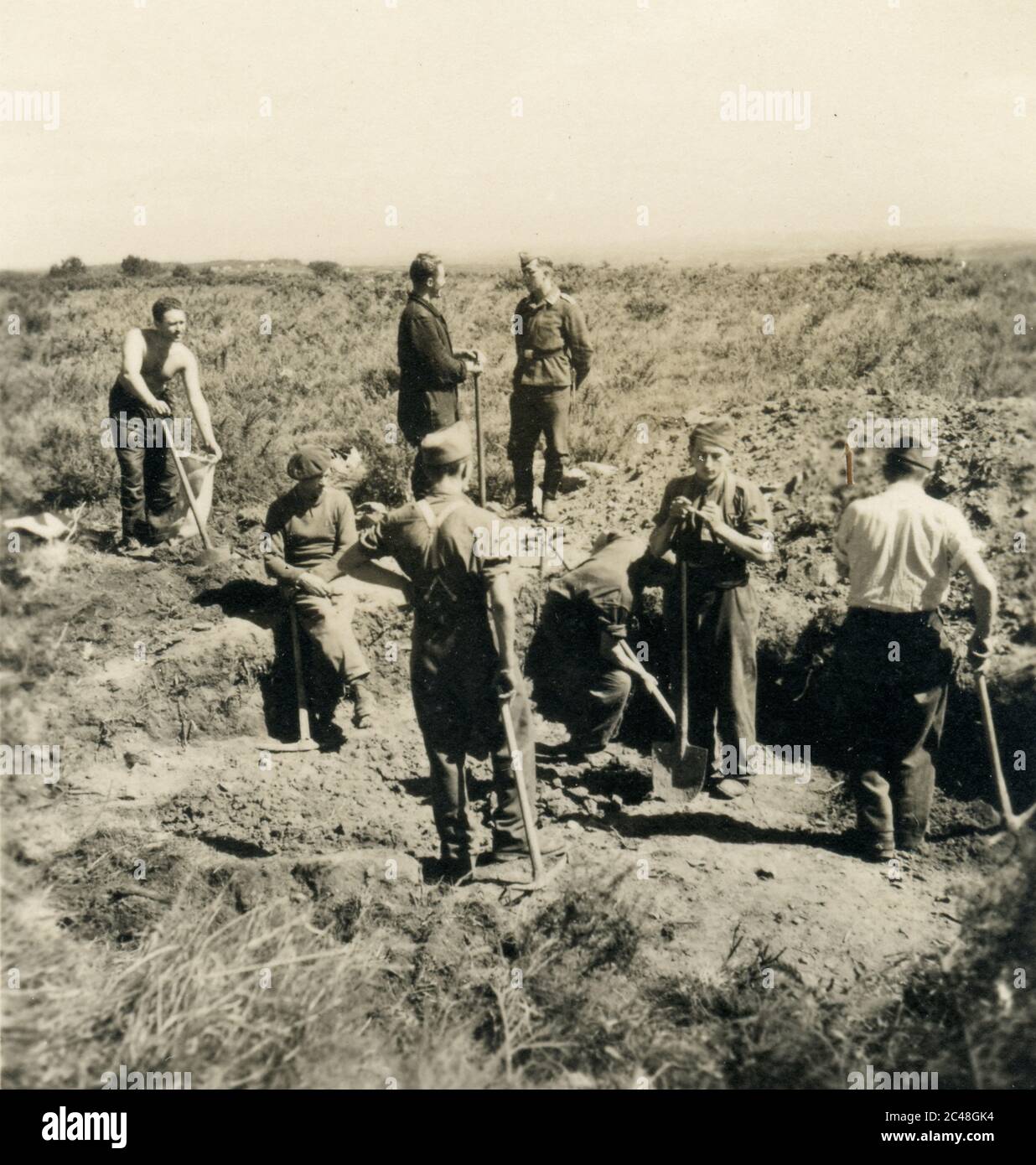 Events: WW2 - WWII Nazi Wehrmacht soldiers occupy Belgium - Dinant ...