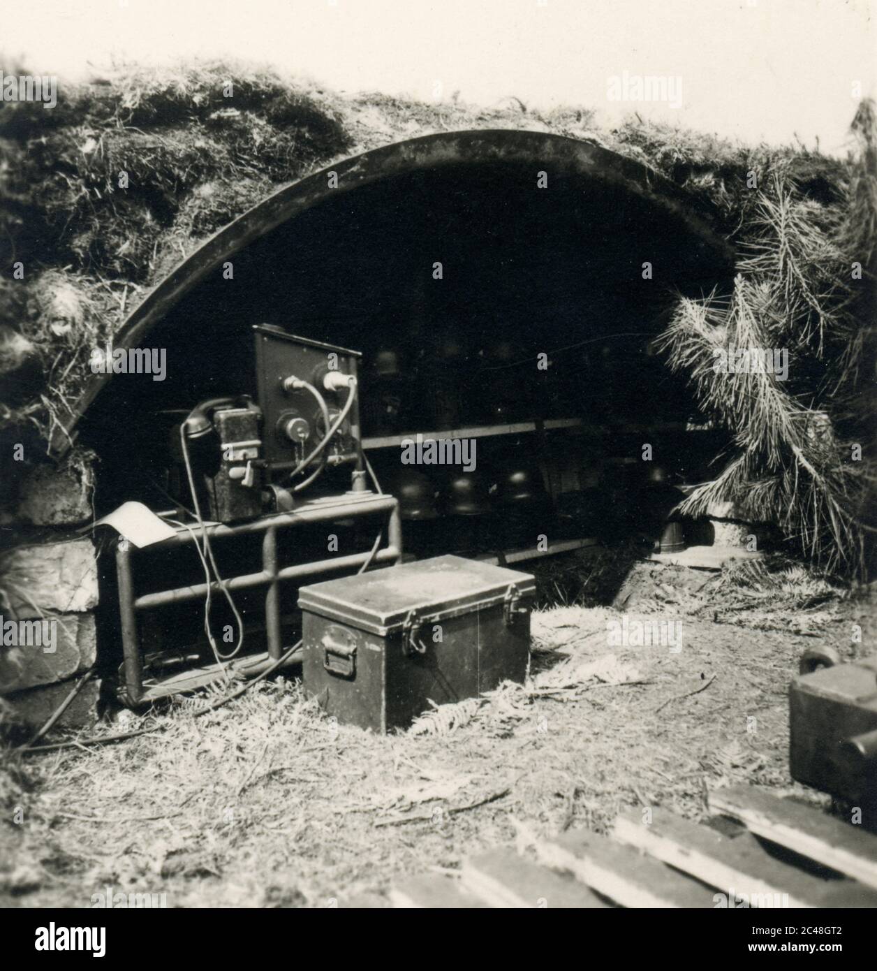 Events: WW2 - WWII Nazi Wehrmacht soldiers occupy North of France ...