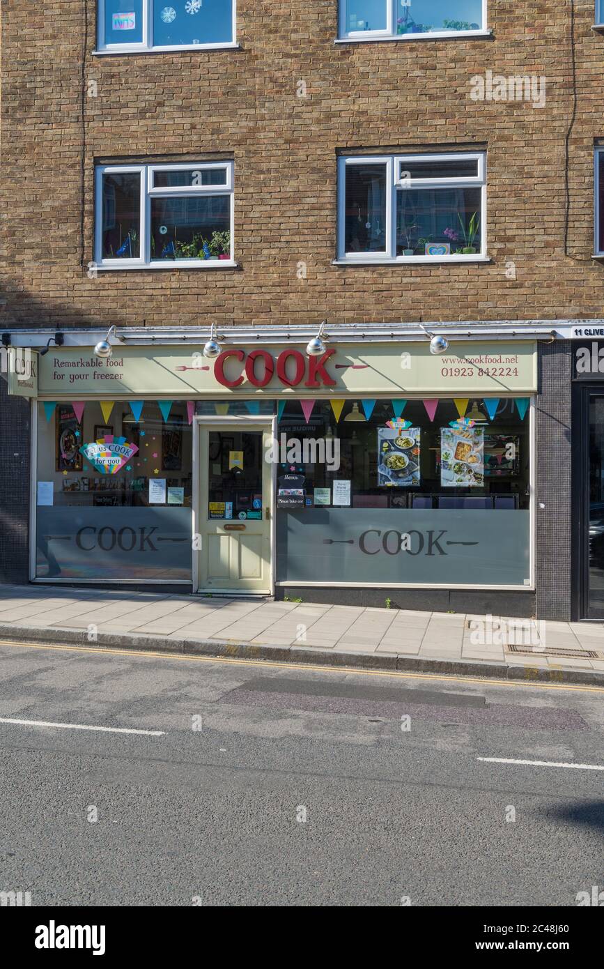 Frozen meals hi-res stock photography and images - Alamy